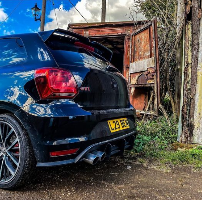 VW Polo GTI with some road legal 3D gel plates – Delta Plates
