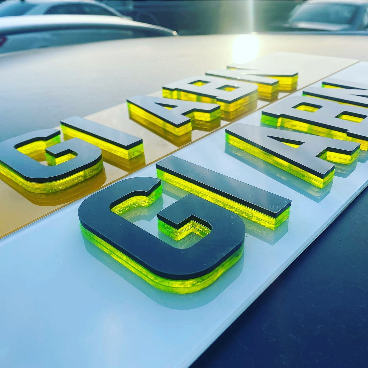 Double stacked neon green 4D plates loom amazing in the sun – Delta Plates