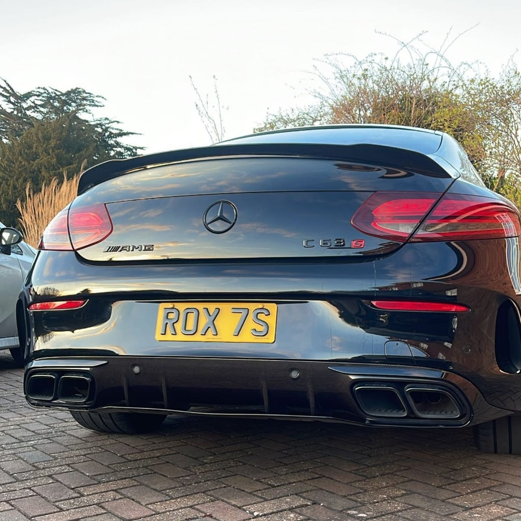 Mercedes AMG C63s with some short 3D gel plates – Delta Plates