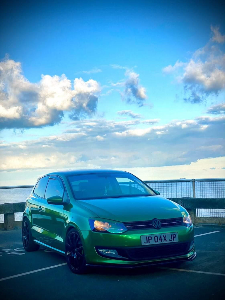 VW Polo with some 3D gel plates – Delta Plates