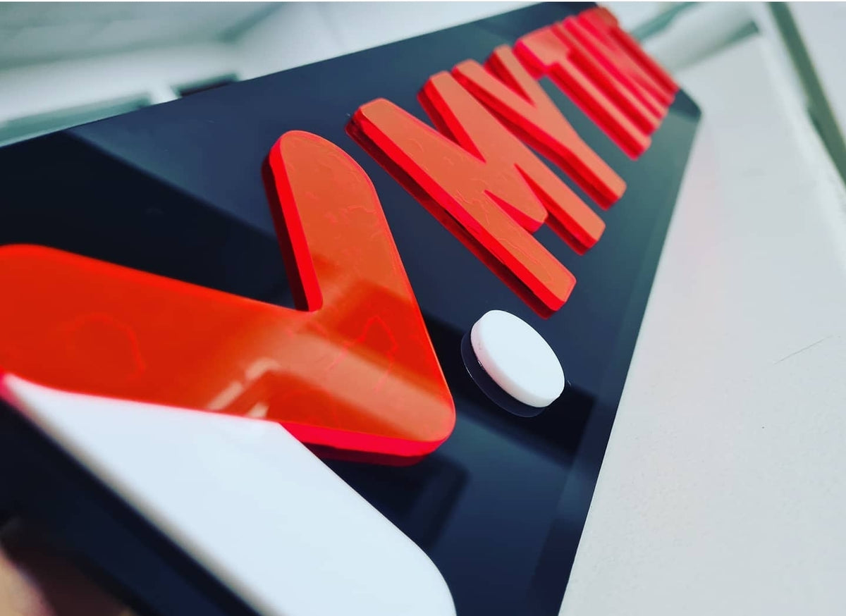 Bespoke Logo plates for a customer in 4D – Delta Plates