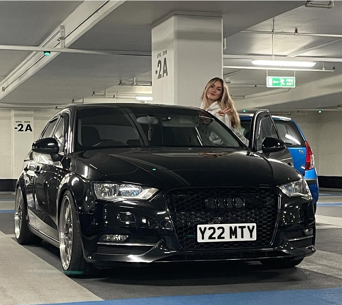 Audi A3 with some 14" short 3D gel plates – Delta Plates