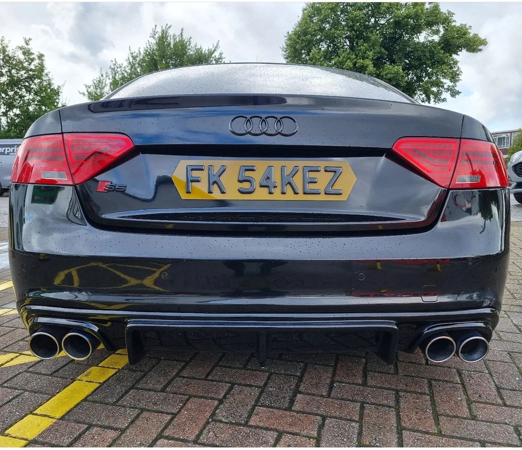 Audi S5 with some tinted shaped 4D gel plates – Delta Plates