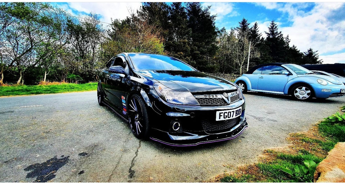 Vauxhall Astra VXR with some 3D gel plates – Delta Plates