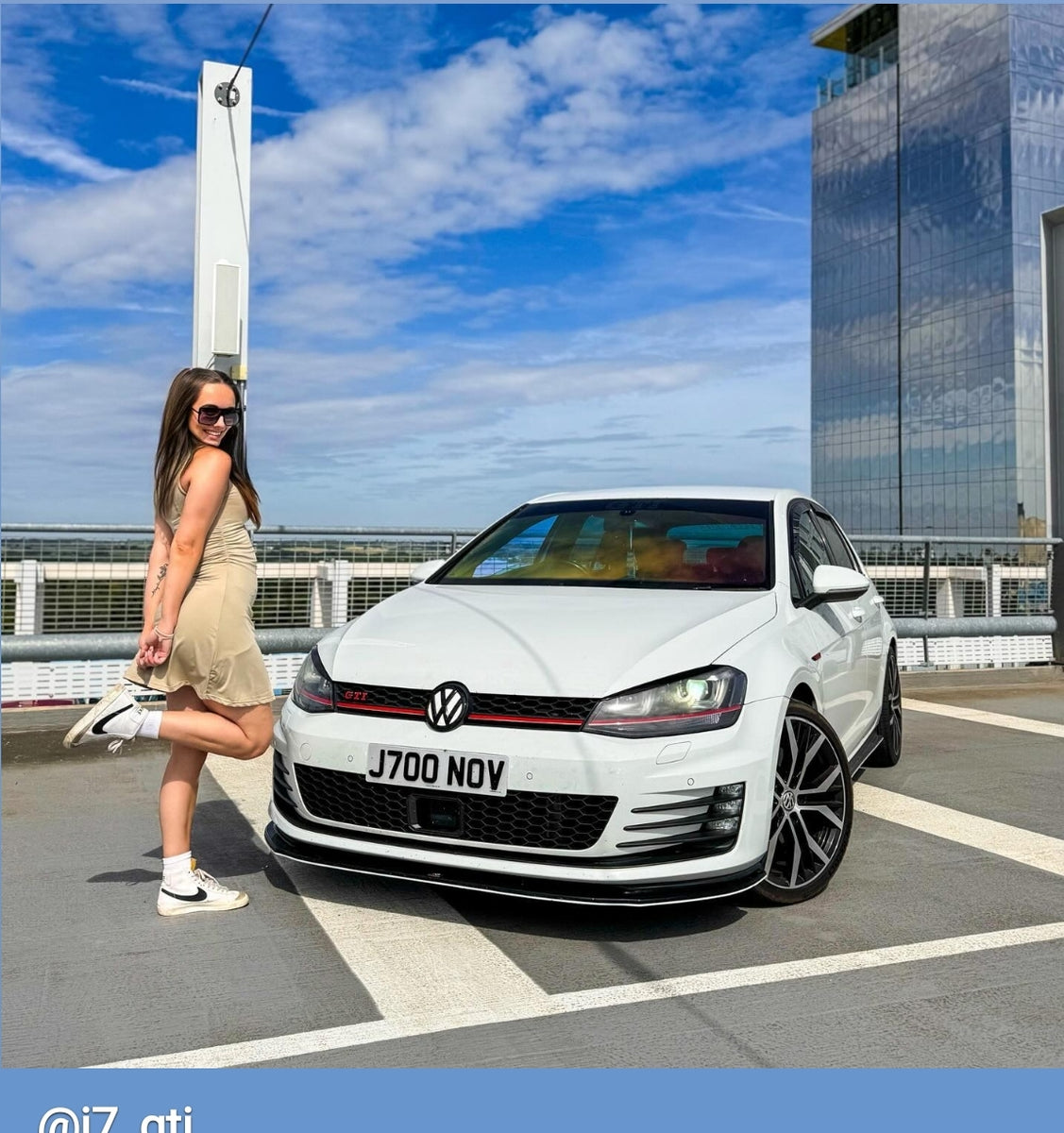 VW Golf GTI with some short) hex 4D gel plates – Delta Plates